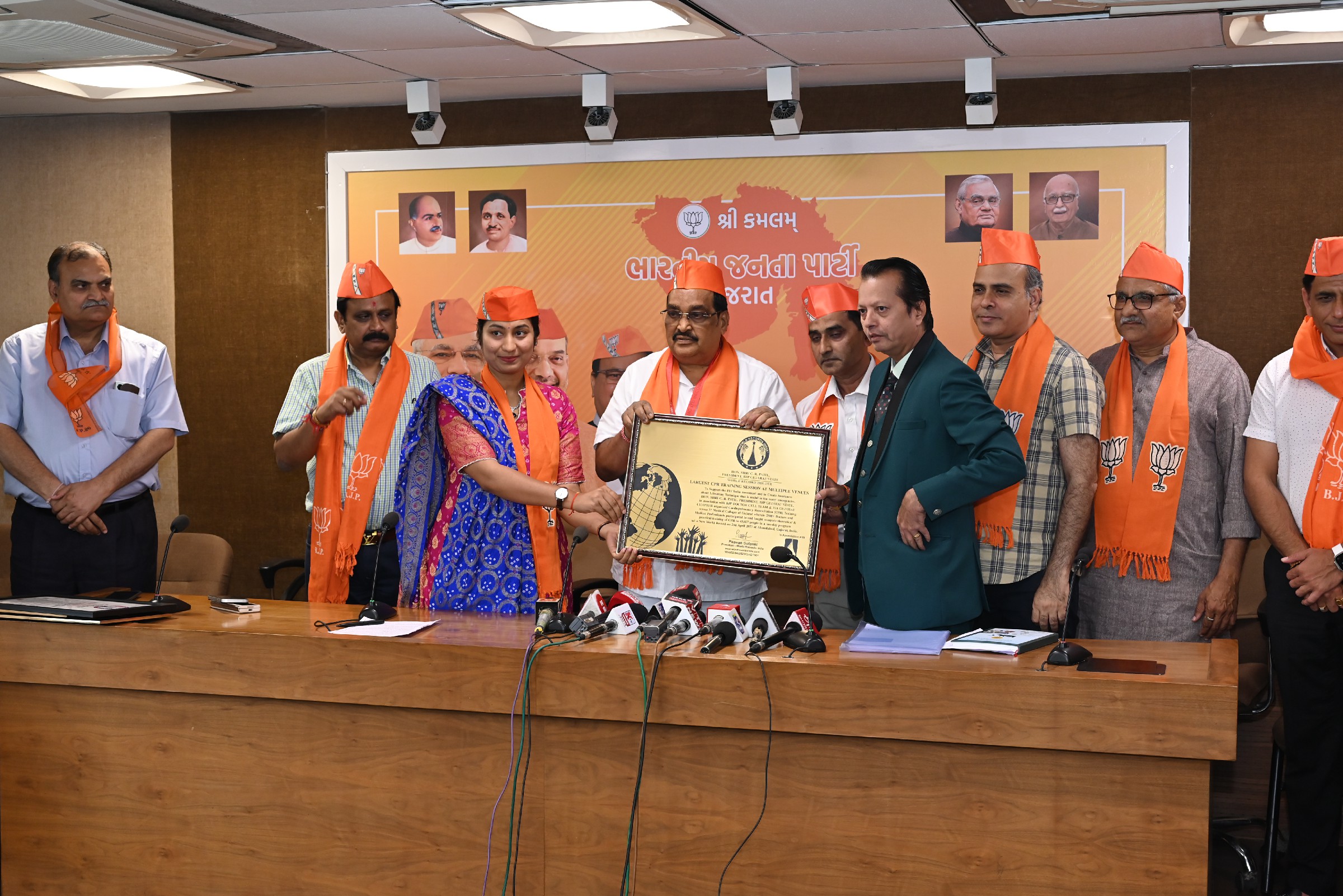Photo Gallery – World Records India – Official Book of Indian World ...